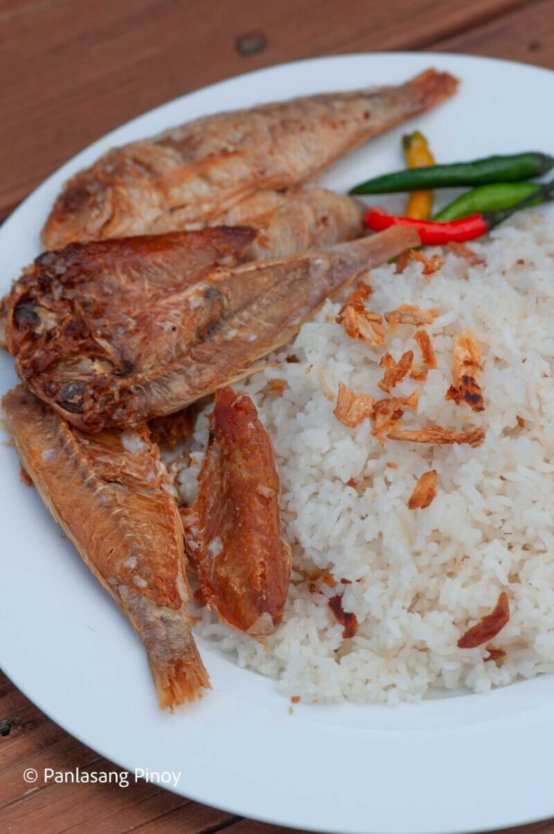 Sinangag Recipe (Filipino Fried Rice) - Panlasang Pinoy