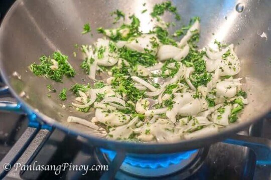 Squid Ball Pancit Canton Recipe (Chow Mein) - Panlasang Pinoy