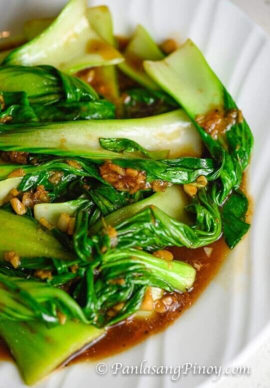 Bok Choy with Garlic and Oyster Sauce - Panlasang Pinoy