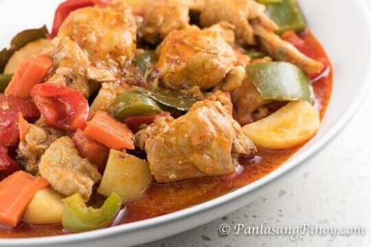 Chicken Afritada with Bell Pepper - Panlasang Pinoy