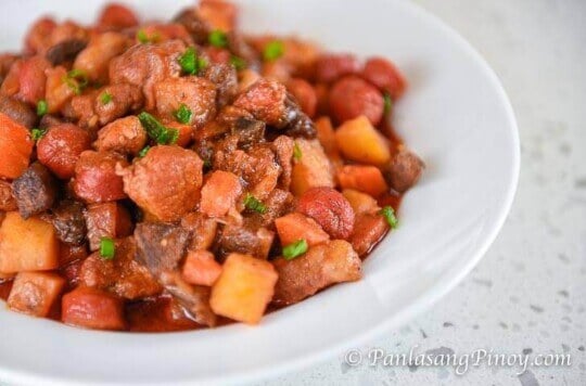 Fiesta Menudo Recipe - Panlasang Pinoy