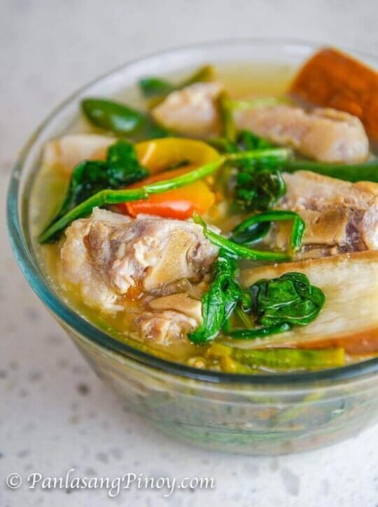 Sinigang na Buntot ng Baboy with Gabi - Panlasang Pinoy