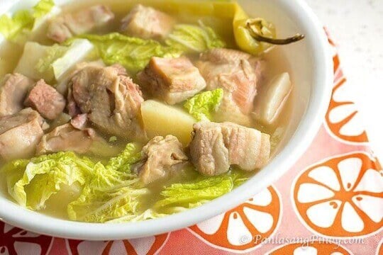 Pesang Baboy at Manok Recipe - Panlasang Pinoy