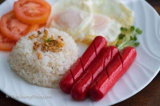 Hotsilog (Hotdog Sinangang at Itlog) - Panlasang Pinoy