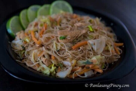 Chicken Pancit Recipe - Panlasang Pinoy