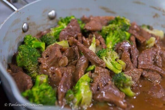 Saucy Beef with Broccoli - Panlasang Pinoy