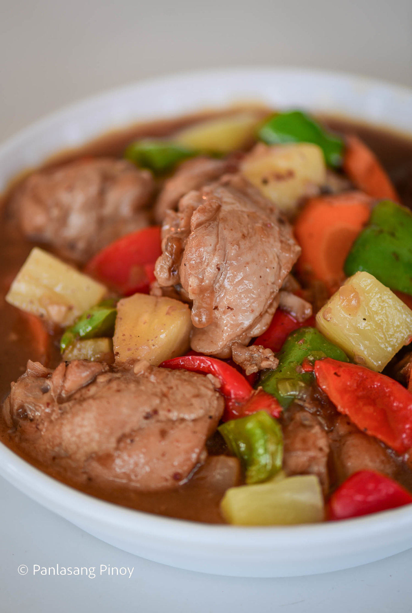 Malapot na Pininyahang Manok - Panlasang Pinoy