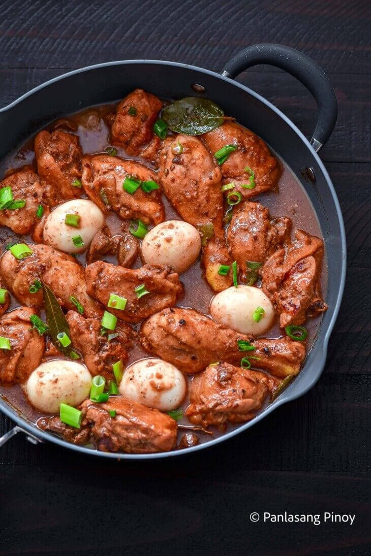 Kakaibang Chicken Adobo - Panlasang Pinoy