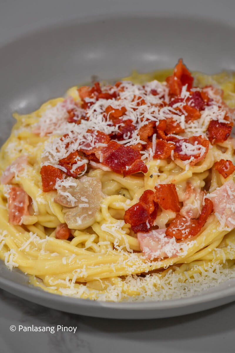 Pinoy Carbonara with Ham and Bacon - Panlasang Pinoy