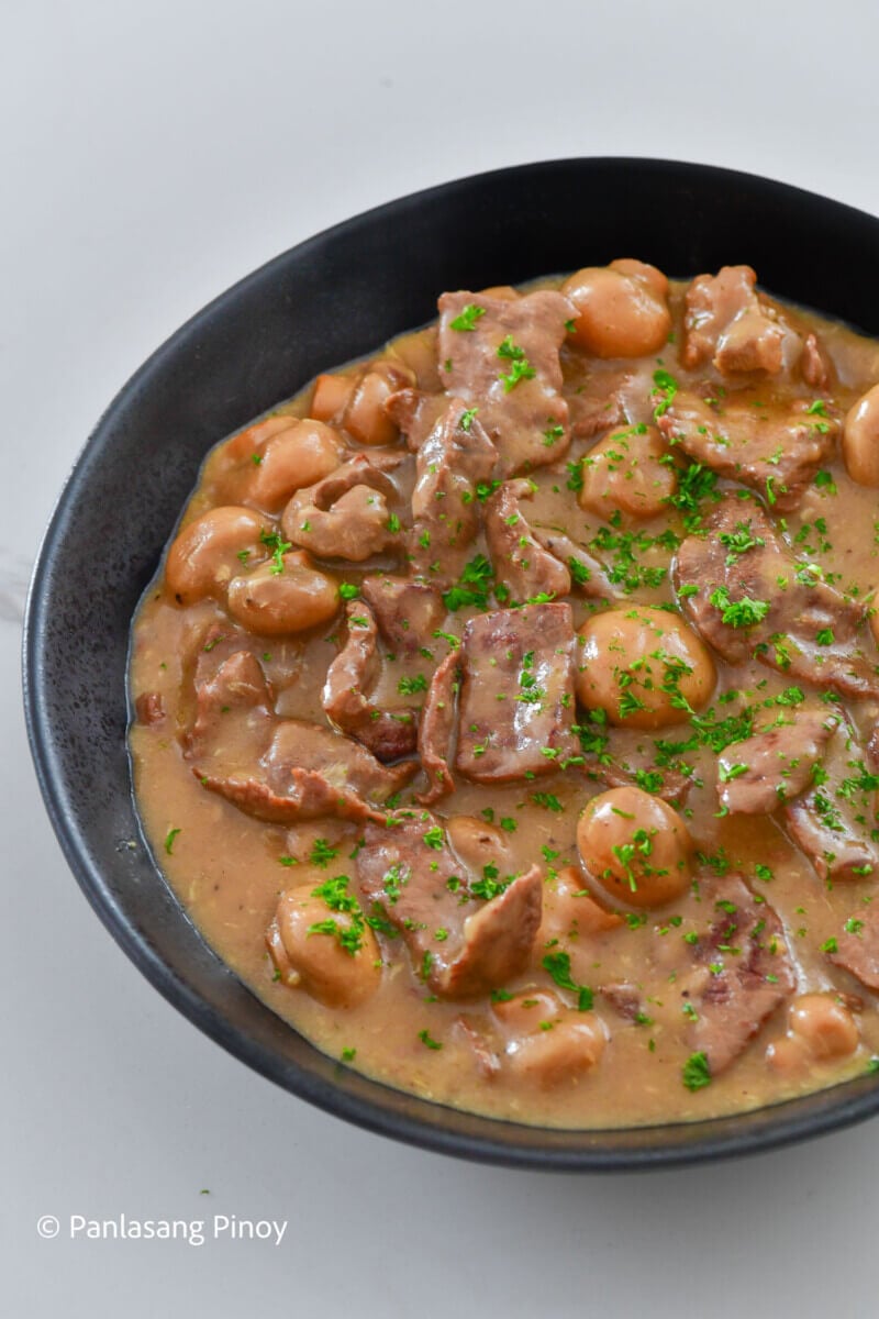 Creamy Beef with Mushroom - Panlasang Pinoy