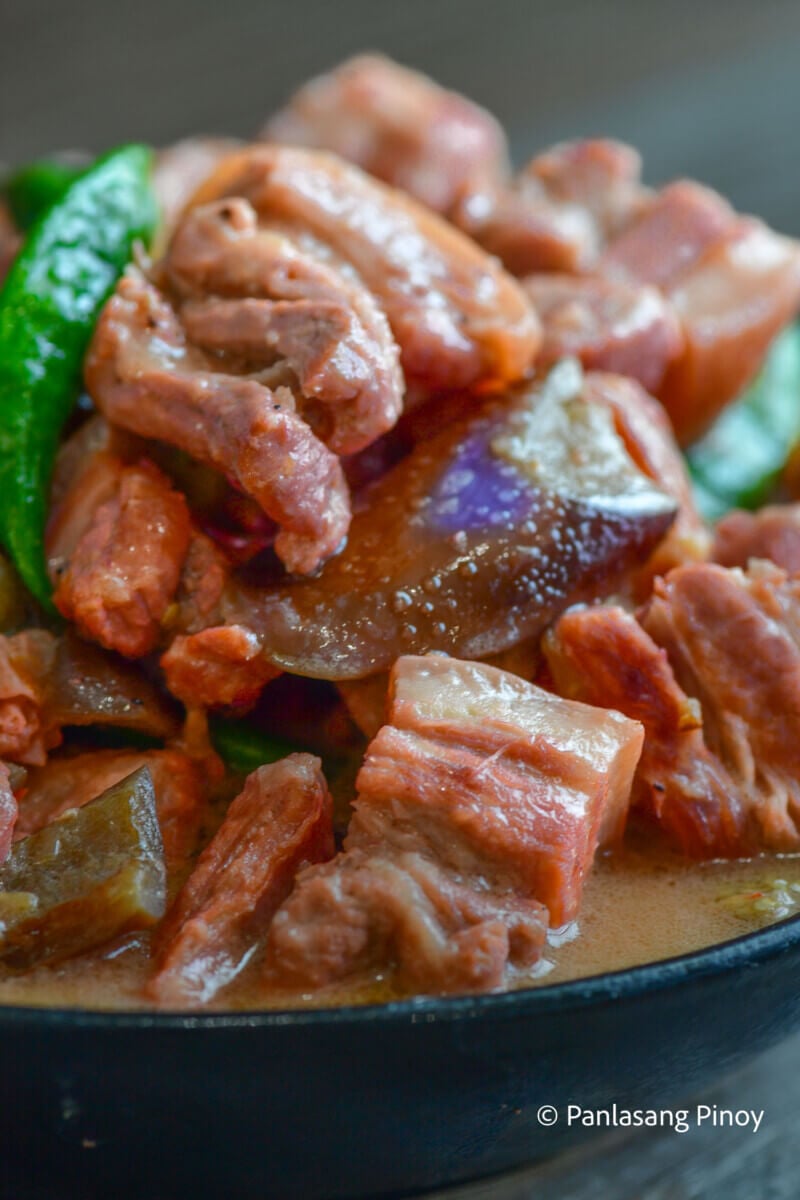 Pork Binagoongan sa Gata - Panlasang Pinoy