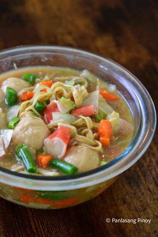 Seafood Lomi Noodles Recipe - Panlasang Pinoy