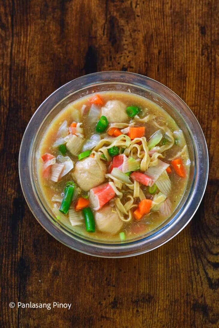Seafood Lomi Noodles Recipe - Panlasang Pinoy