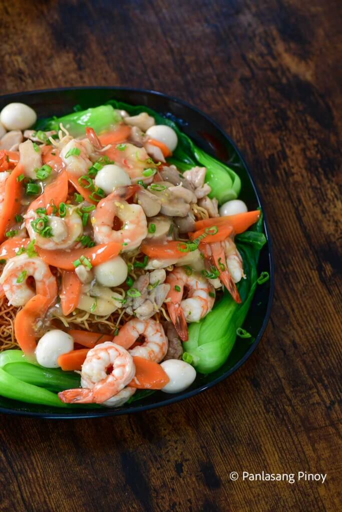 Crispy Pancit Canton Noodles Recipe - Karinokada