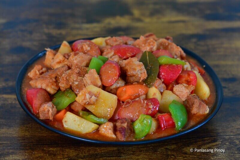 Easy Pork Afritada - Panlasang Pinoy