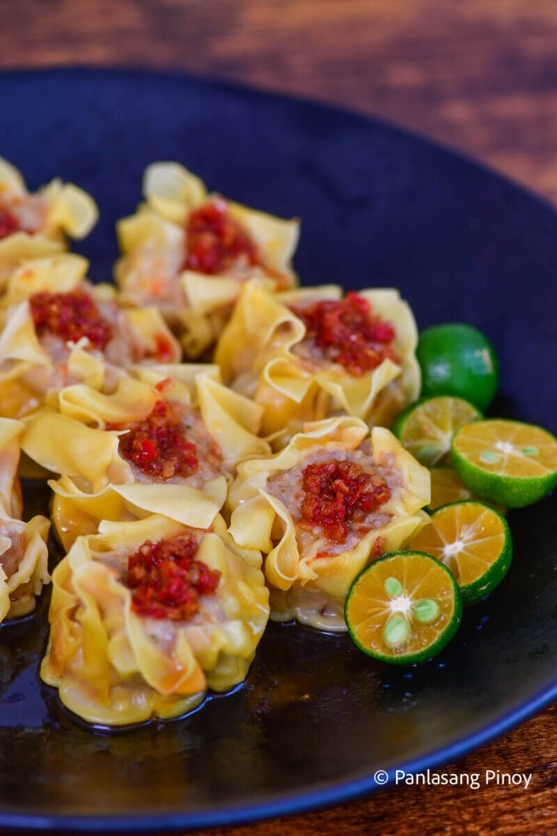 Siomai (Pork and Shrimp) with Chili Garlic Oil - Panlasang Pinoy