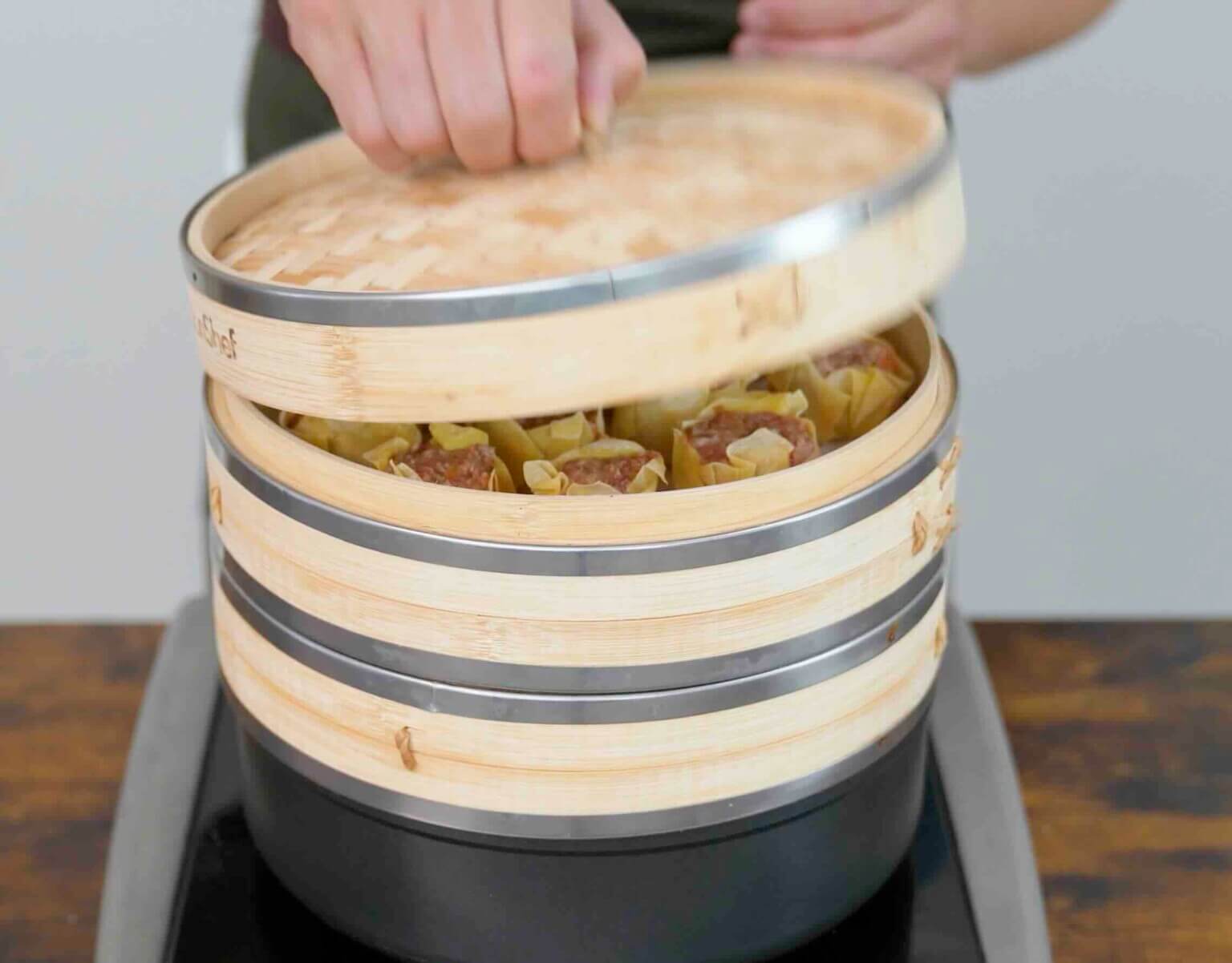 Siomai (Pork and Shrimp) with Chili Garlic Oil - Panlasang Pinoy