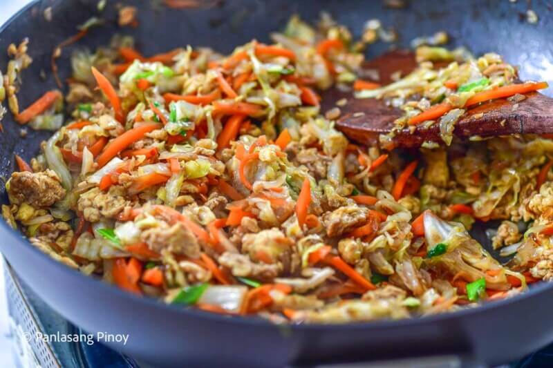 Ginisang Repolyo with Egg - Panlasang Pinoy