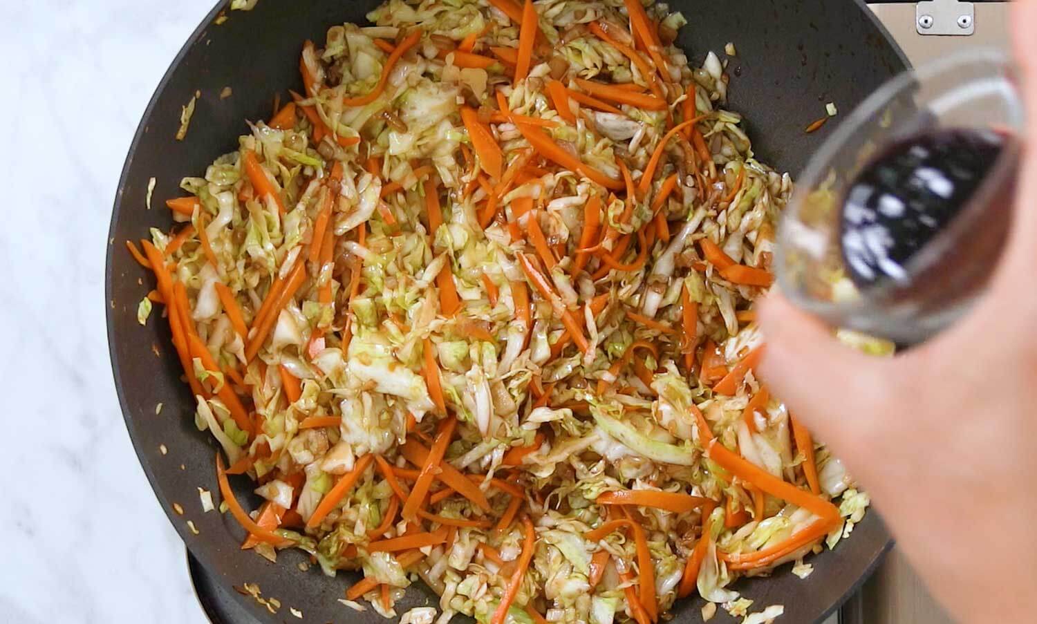 Ginisang Repolyo with Egg - Panlasang Pinoy