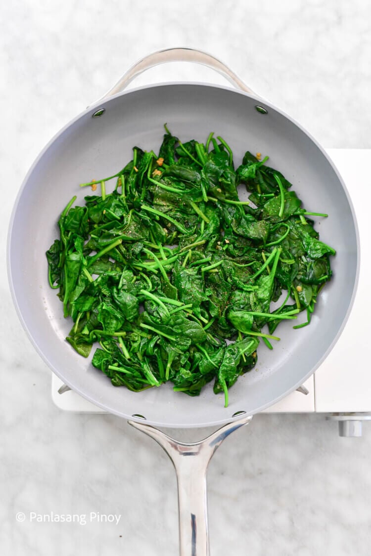 Sauteed Spinach Recipe (How to Saute Spinach) - Panlasang Pinoy