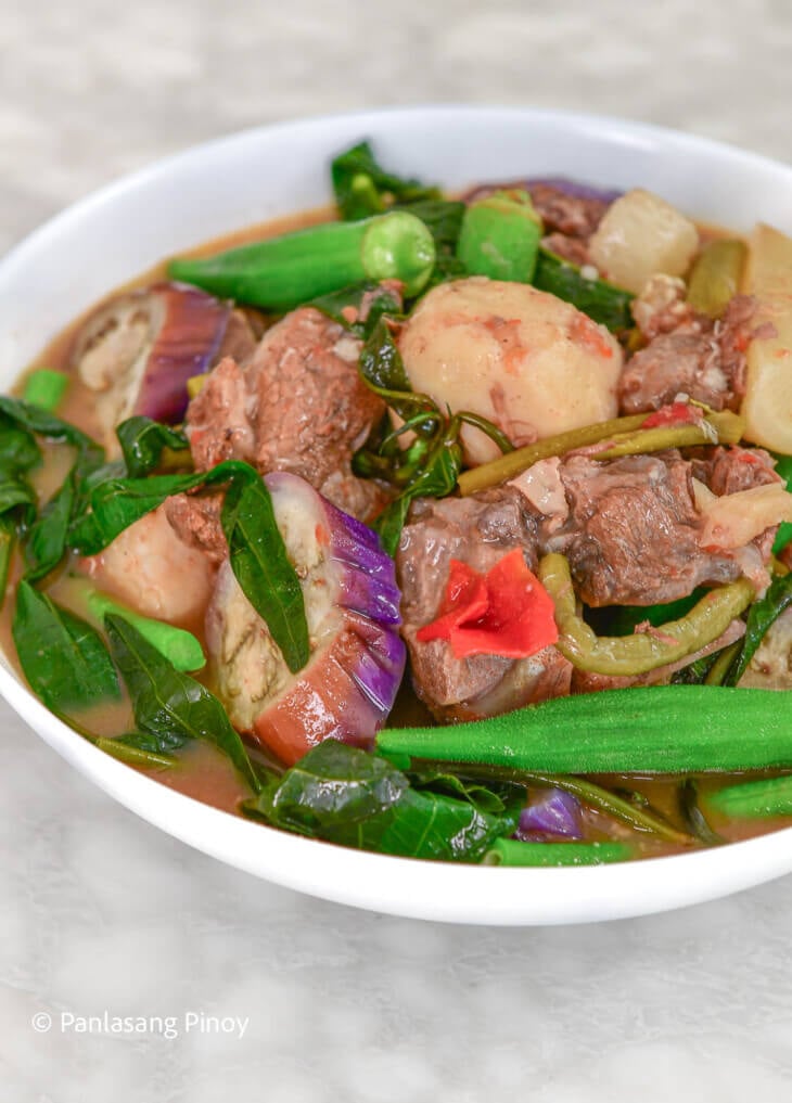 Sinigang na Baka Recipe - Panlasang Pinoy - Street Food Spectacle