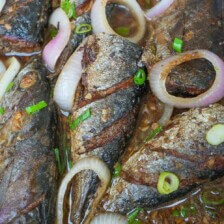 Tulingan Bistek (Braised Bullet Tuna in Soy Sauce and Onion ...