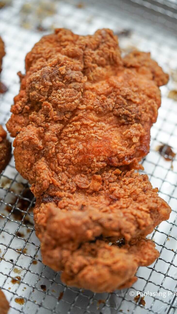 Crispy Fried Chicken Thighs - Panlasang Pinoy - experiencedgifts