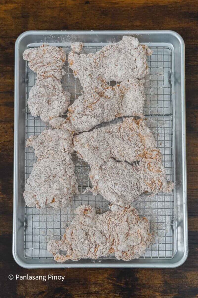 Crispy Fried Chicken Thighs - Panlasang Pinoy